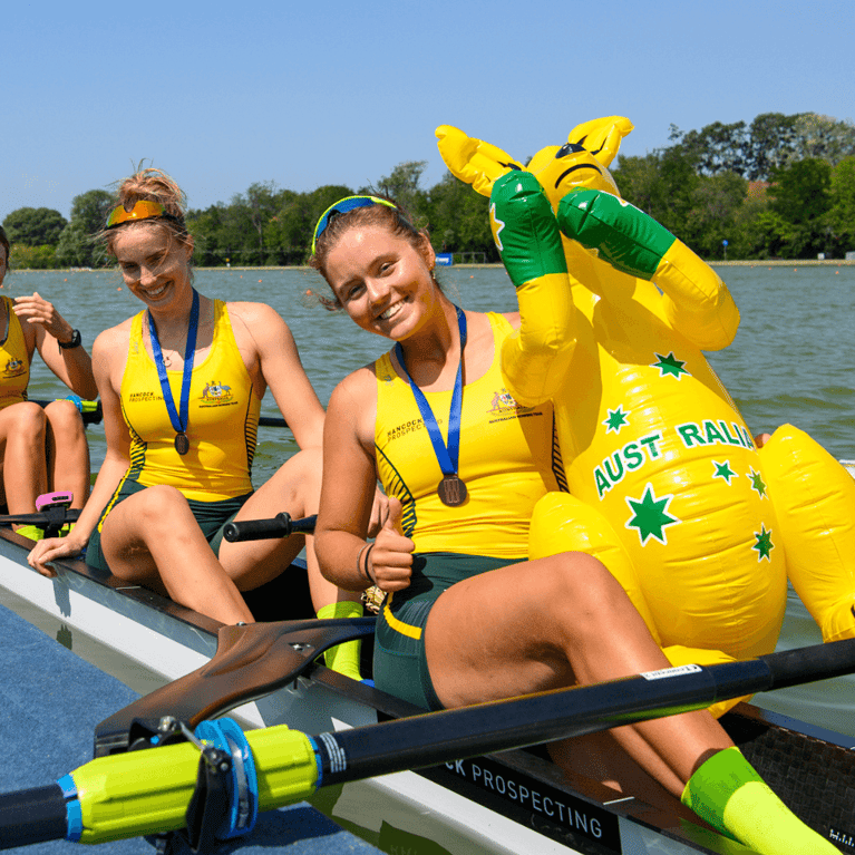 Home [rowingaustralia.com.au]