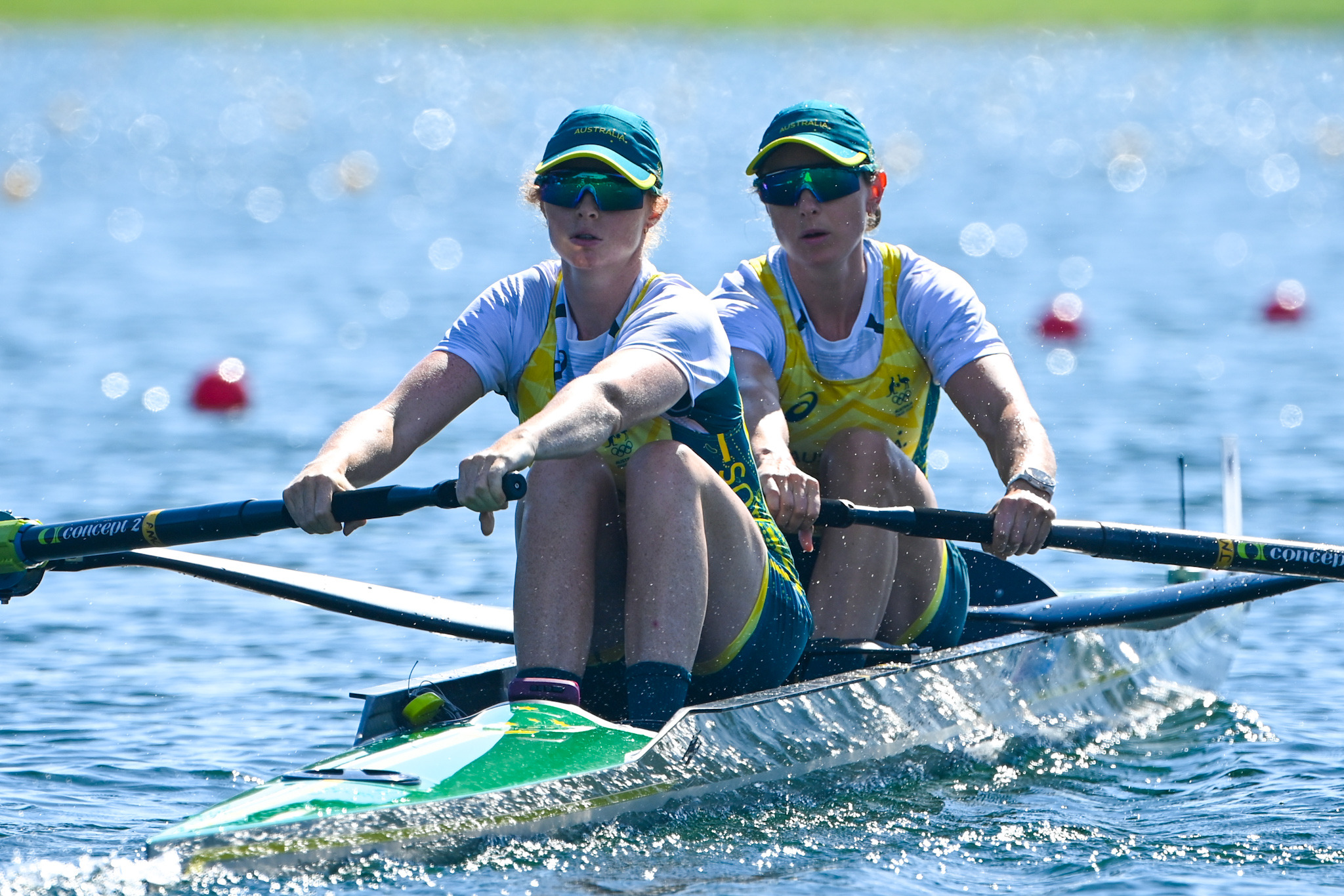 Women’s rowing pairs set the pace